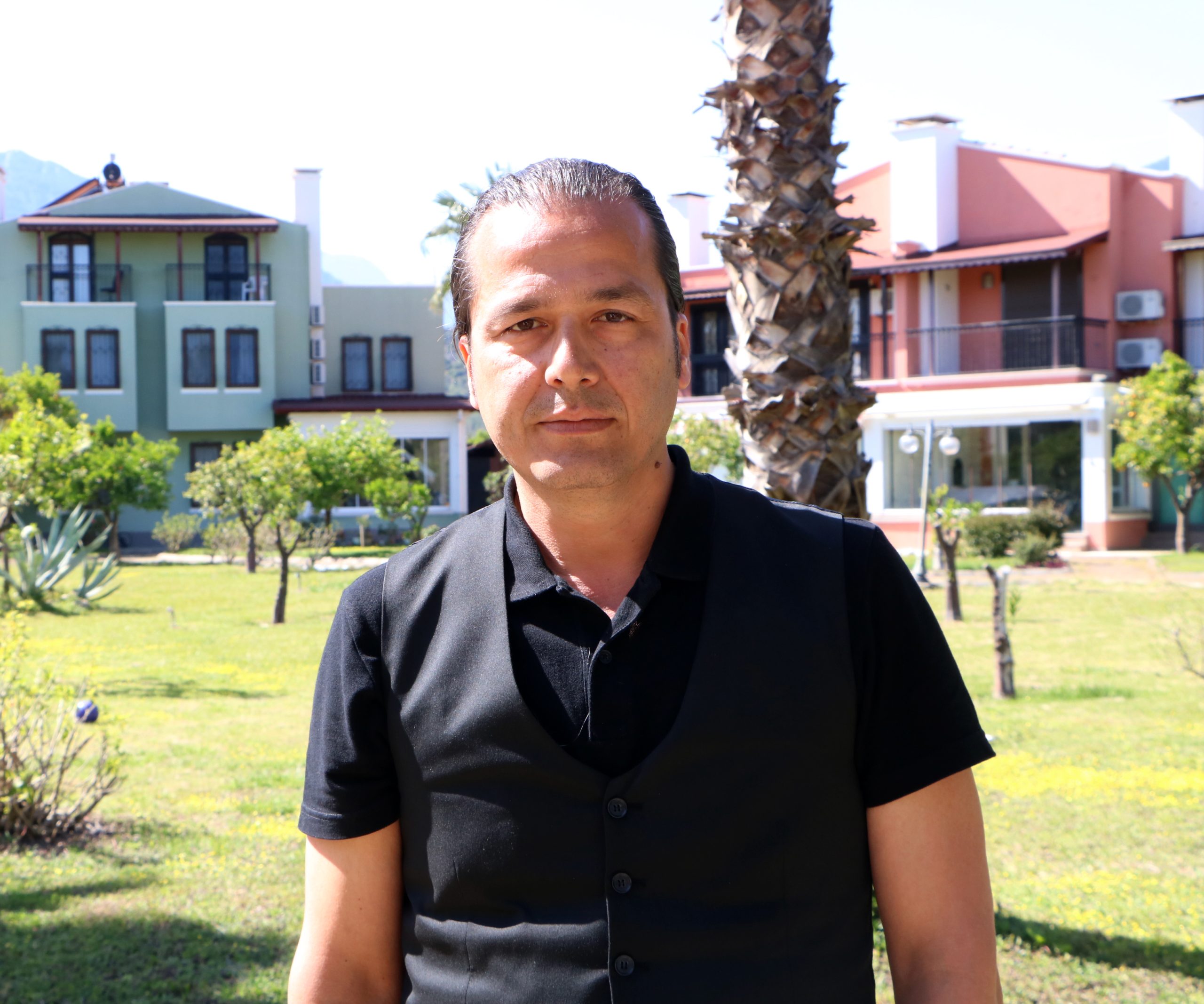 Tarkan'ın Annesi Neşe Tevetoğlu Vefat Etti (2) - Andırın Postası ...